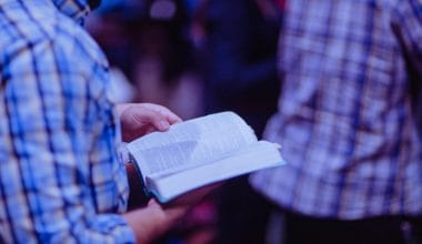 Lydia in the Bible: 11 Revealing Traits of a Businesswoman